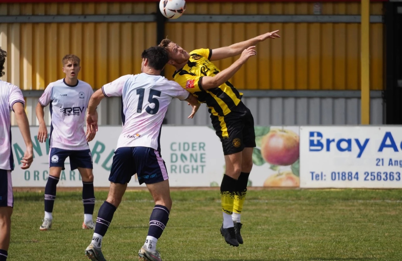 TALKING POINTS PREVIEW – Enfield Town (h) by Chris Wade – TORQUAYTALK